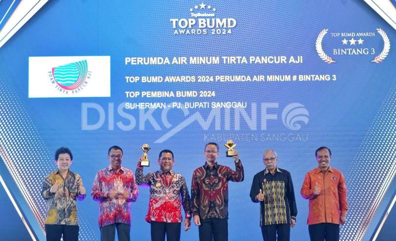 Pj. Bupati Sanggau Raih Penghargaan TOP Pembina BUMD 2024 | Kalbar Post